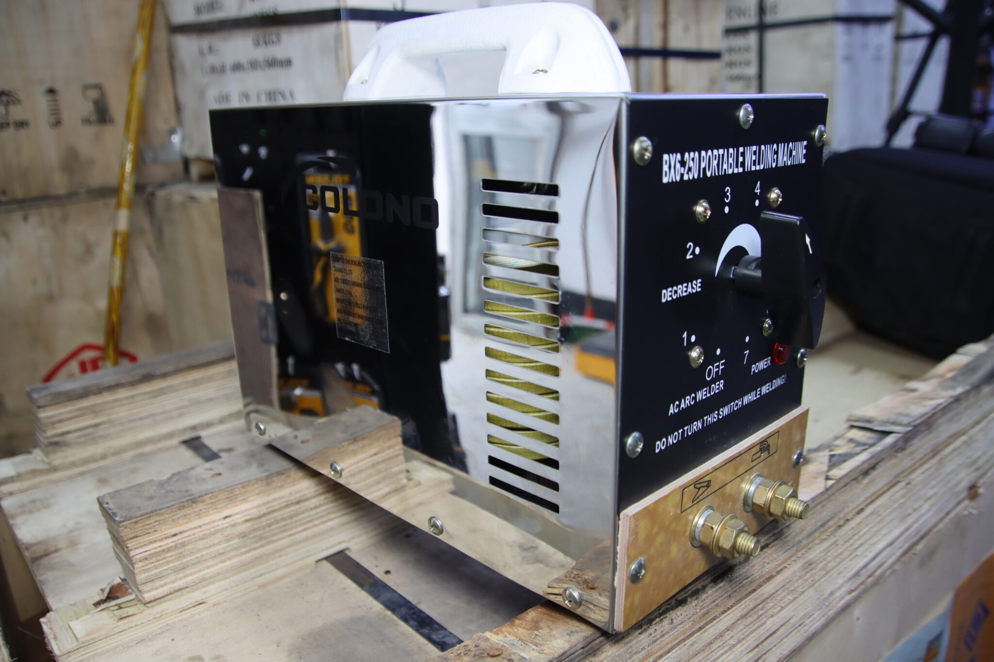 COLONO BX6-250 PORTABLE WELDING MACHINE – Tools Basket Limited